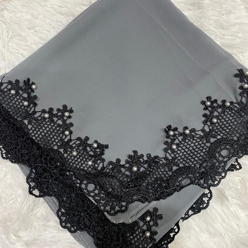SQUARE HIJAB (TRIANGLE ) WITH LACE - TikTok Shop Philippines