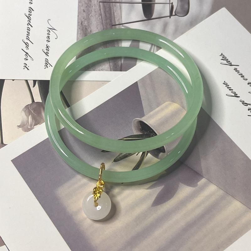 Gelang Tangan Jed Chalcedony, Bahan Alamiah, Set 2pcs, Gelan - TikTok ...