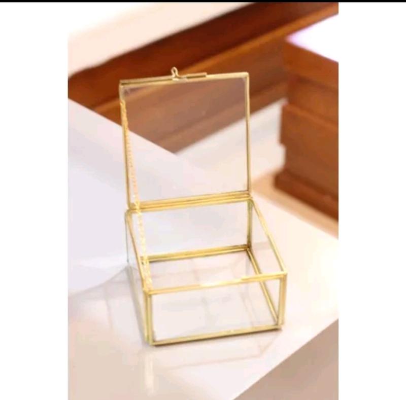 Box Kaca tempat arang Panjang : 10 cm , Lebar : 10 cm , Tinggi - Shop ...