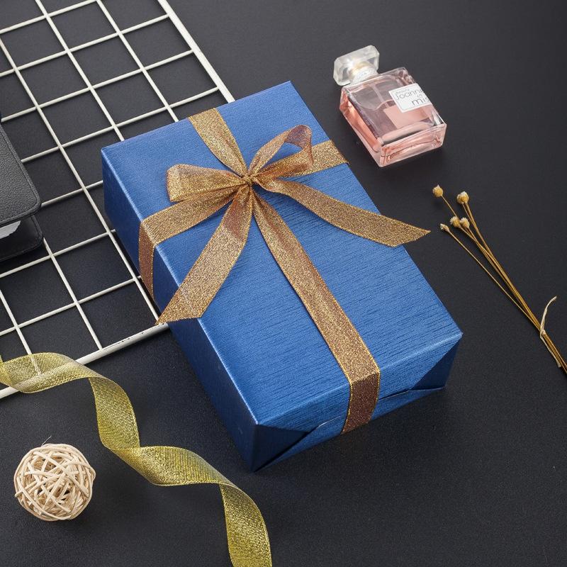 GIFTIDEA Gift Wrapping Service With Gift Paper Perkhidmatan Pembalut ...
