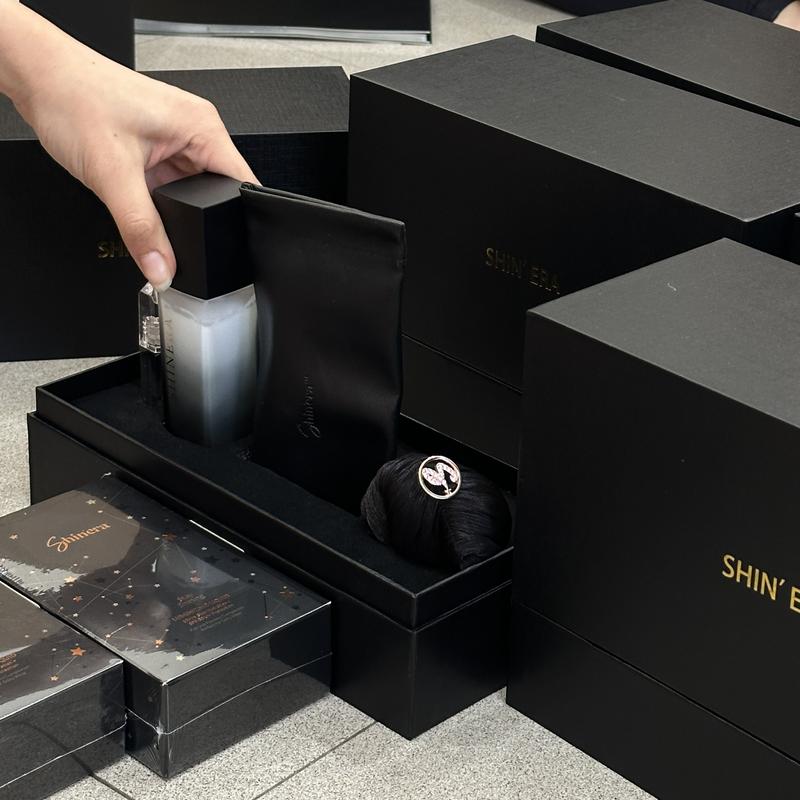 Shinera Glory Giftbox (UV Whitening Cream/UV Sleeves/Sunglass/Clea ...