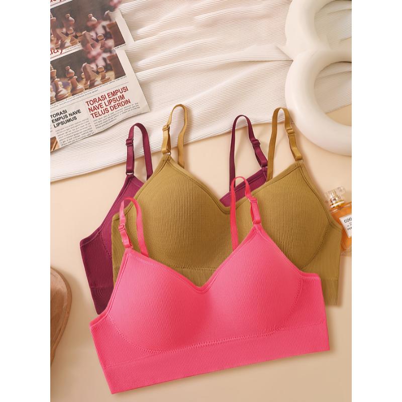 Three-Piece Set with Comfortable Seamless Bra, Elegant Style for Sports ...