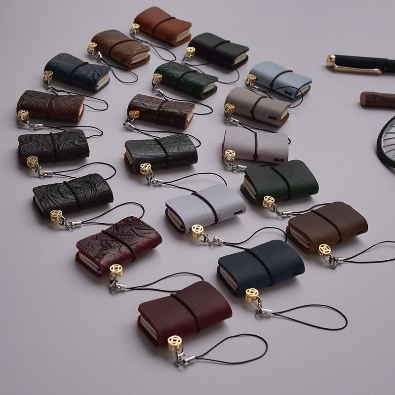 Cute 32 Sheets Mini Notebook Handbook Portable Ultra-small Pocketbook ...