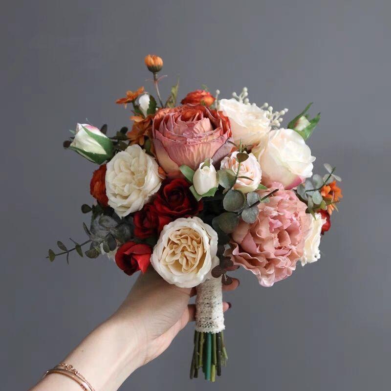 Simulasi Bunga Pegang Tangan, Mawar Tepi Terbakar Vintaj, Sesuai ...