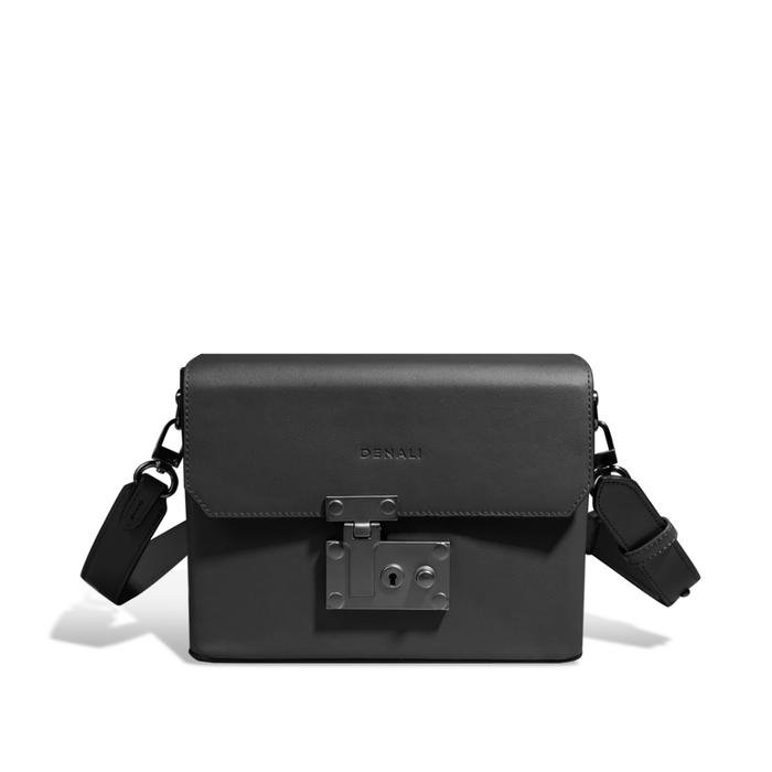 Promo Denali - Tas Selempang Kulit EcoLeather - Alfred Lock Crossbody ...