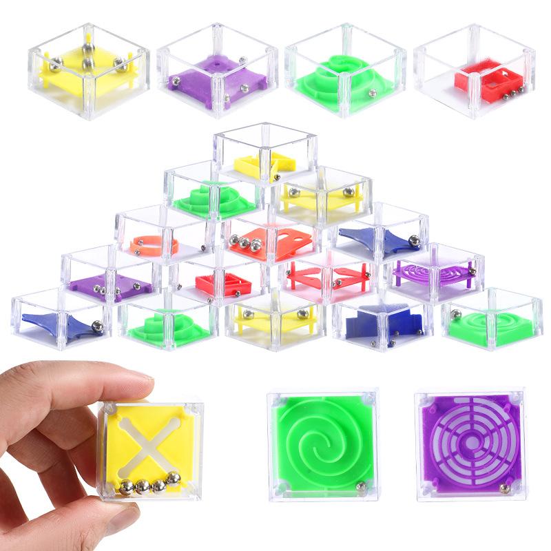 Mini Balance Bead Rolling Maze, Decompression Ball Maze Game - TikTok ...