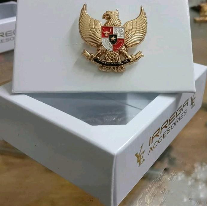 Pin Garuda 3 Dimensi - Shop | Tokopedia