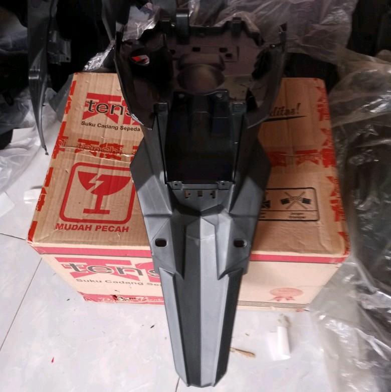 Spakbor Slebor Belakang Honda Vario 125 150 LED Motorcycle Tahun - Shop ...