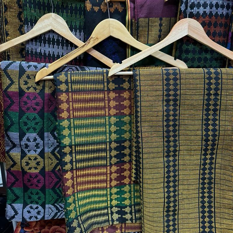 INAUL TANOL TRADITIONAL MALONG Ethnic Design - TikTok Shop Philippines