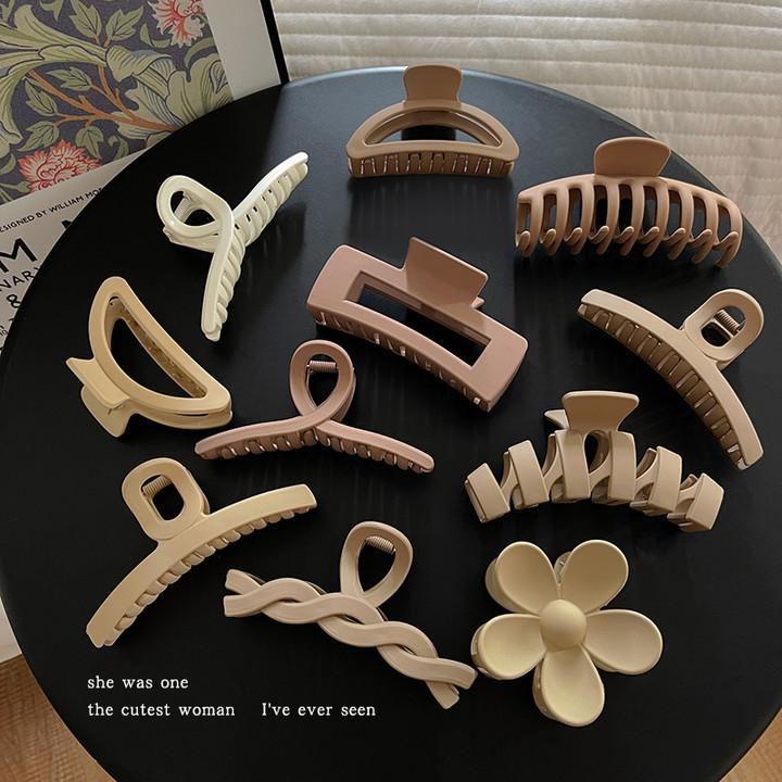 Large Frosted Hair Clip Hair Volume Simple Hair Clip Female Winter ...