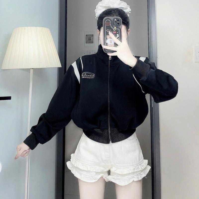 Áo khoác Cổ Trụ thun UMI 2 da, Logo thêu EMIS - TikTok Shop Vietnam
