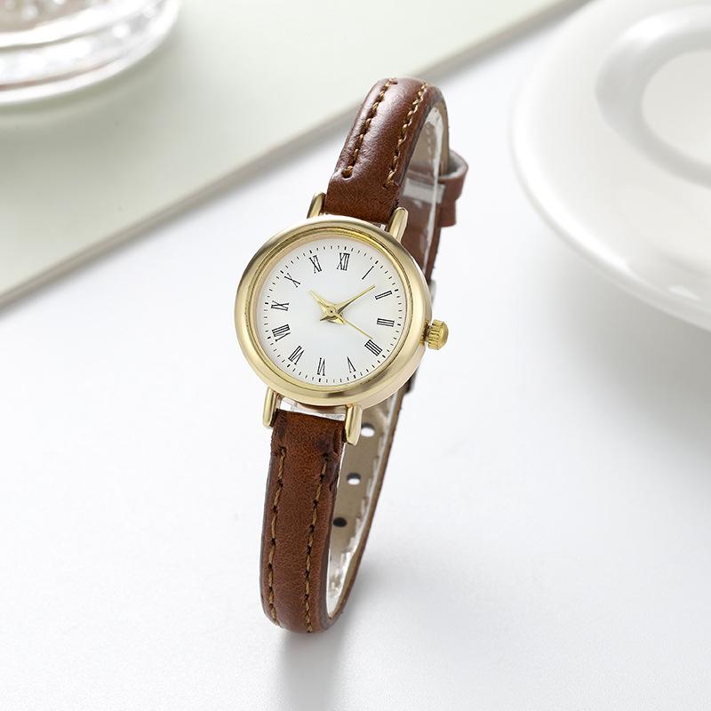 Jam tangan wanita kasual mudah tali halus Roman skala tali pinggang ...