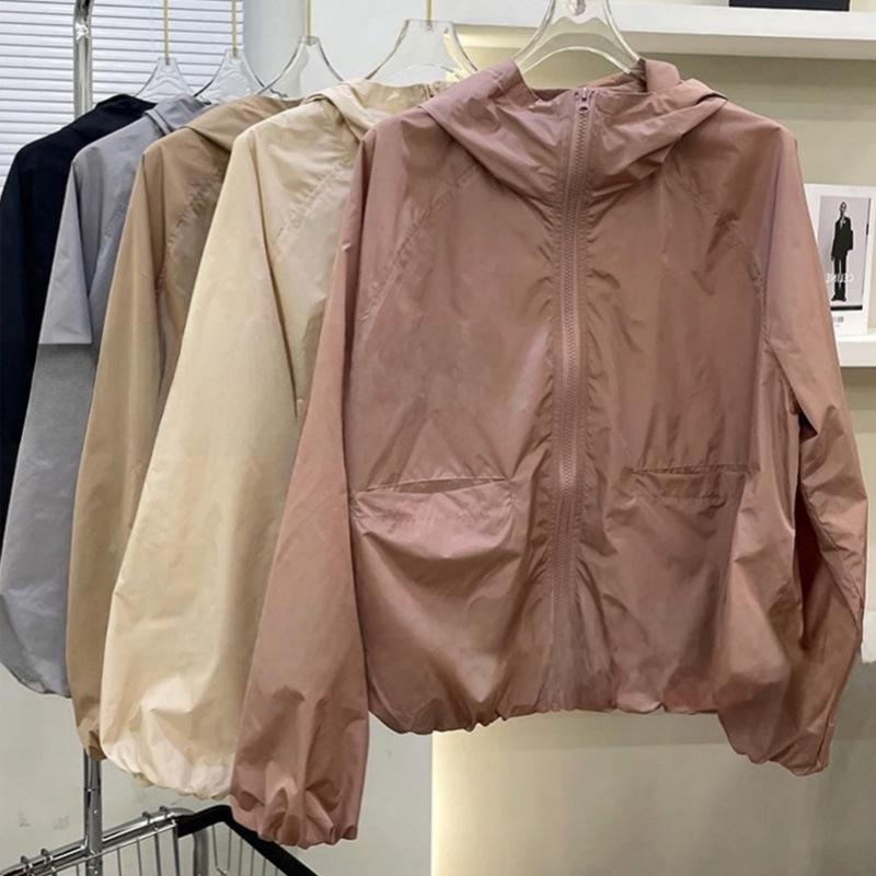 Women Lightweight Sun Hood, breathable outdoor jacket, suitable for ...
