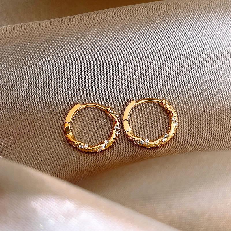 Anting-anting Zirkon, Bulatan dan Rekaan Titisan Air Mata, Reka ...