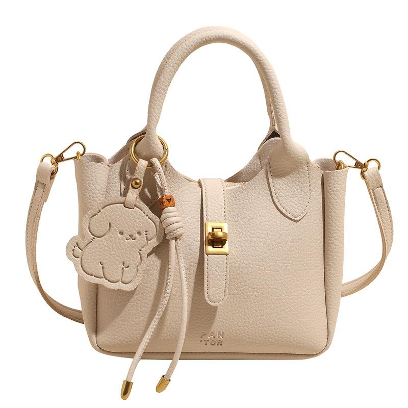 Beg Tangan, Corak Laici, Mudah Padanan, Beg Tote beaded bag - TikTok ...