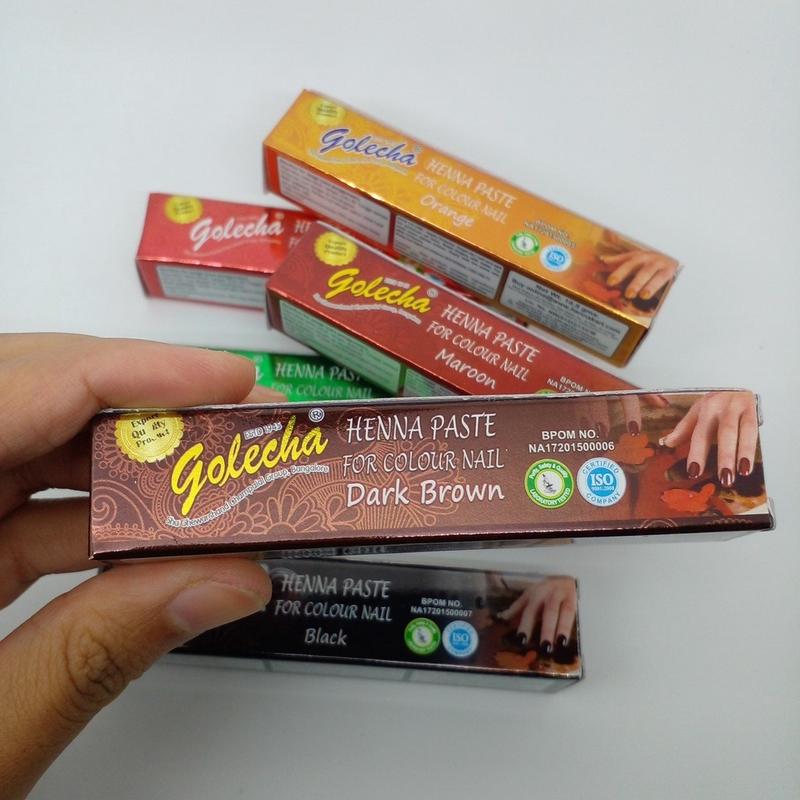 Golecha Pacar Kutek Kuku Alami Nail Tube Henna Paste Colour Nail Maroon ...