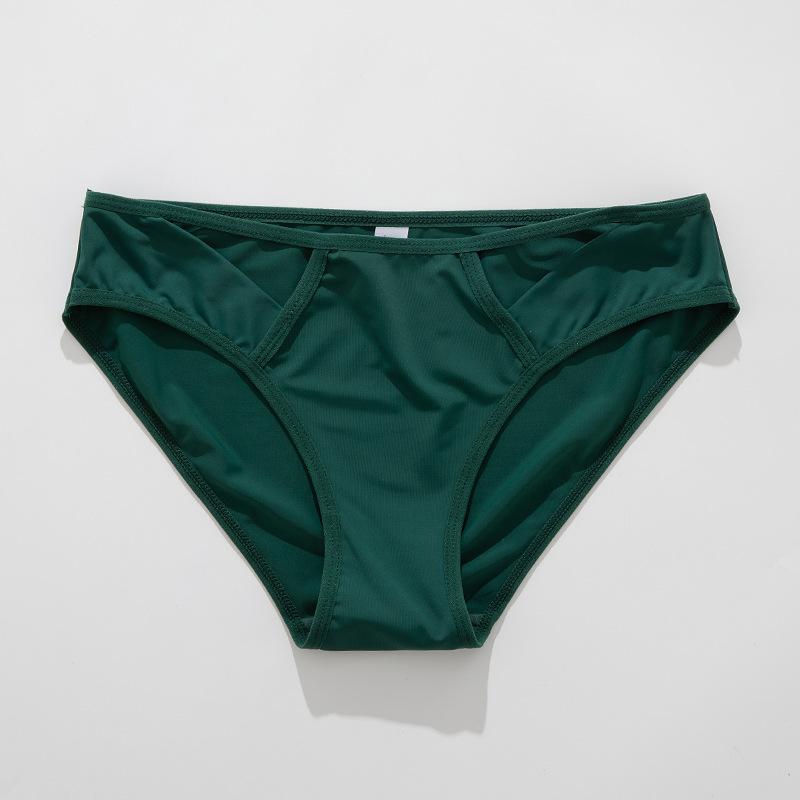 Summer Ice Silk Low-Rise Panties with Seamless Design and Hip-Wrapping ...