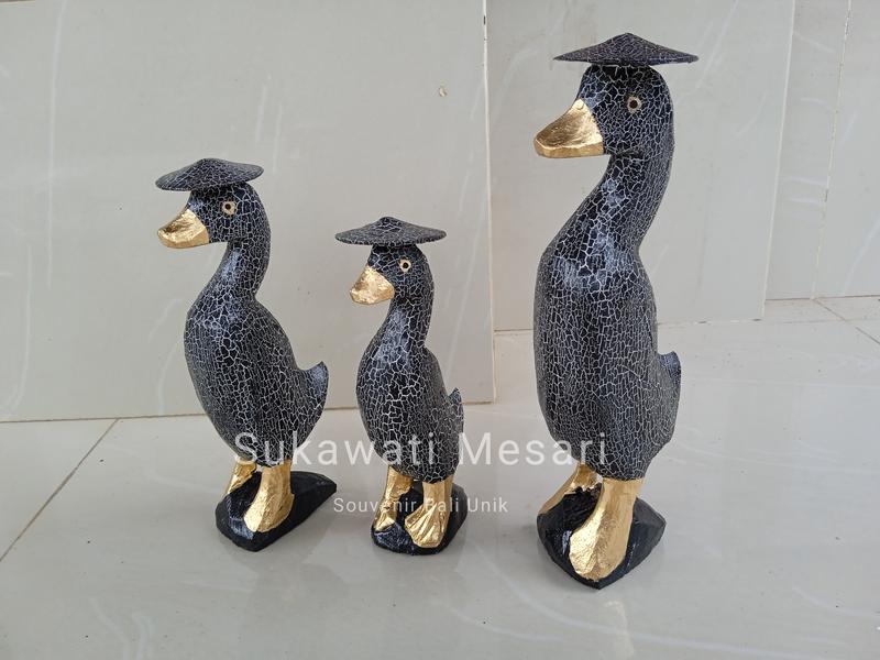Dekorasi Rumah Hiasan Patung Pajangan Bebek Kayu 1 Paket isi - Shop ...