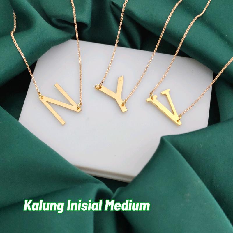 Kalung Inisial nama Medium titanium antikarat - Shop | Tokopedia