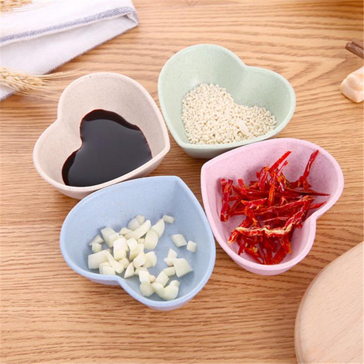 Japanese Style Wheat Straw Heart-Shaped Seasoning Dish Creative ...