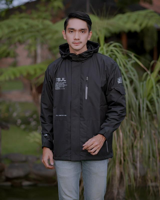 Jaket Parasut Pria Distro Model Nasa Waterproof M L Xl Branded - Shop ...