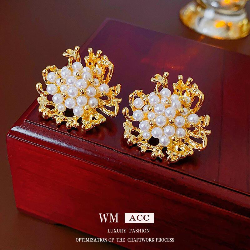Anting-anting Bunga Mutiara Jarum Perak Vintaj, untuk Wanita - TikTok ...