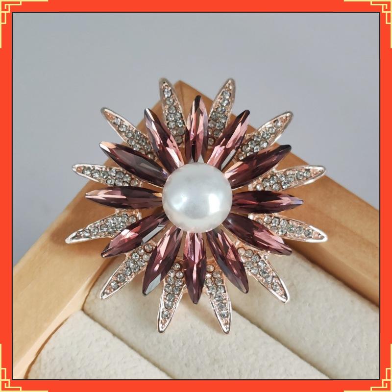 Kerongsang Bunga Mutiara Berlian Buatan Baroque, Gaya Eropah - TikTok ...